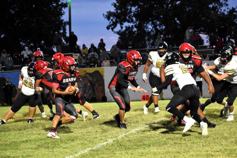 Geary Schools - Bison Vs. Tigers in Conference Game