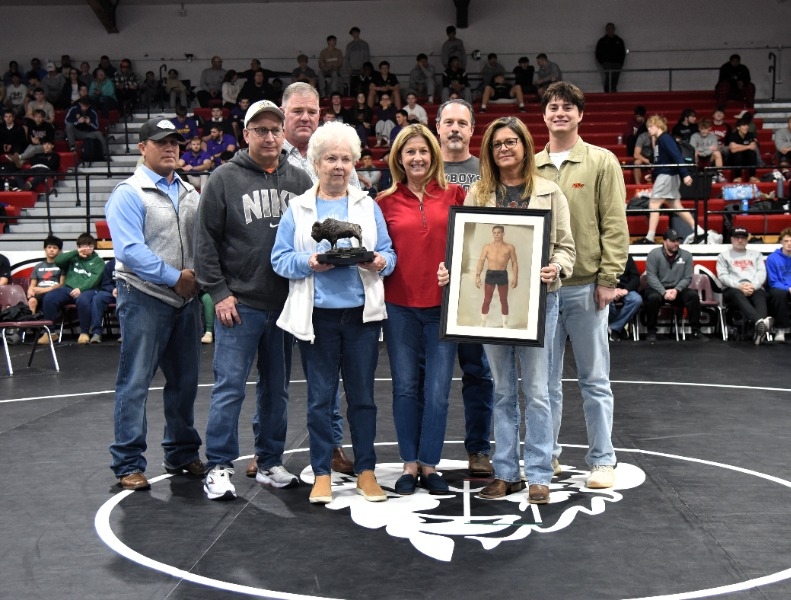 Geary Schools - Former Geary wrestler inducted into Bob Stegall Hall of ...
